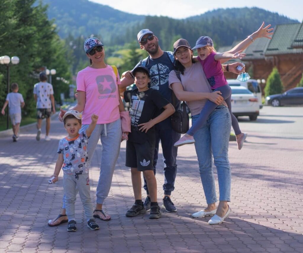 Patagonia Argentina Family Vacation: Best Itineraries & Local Tips